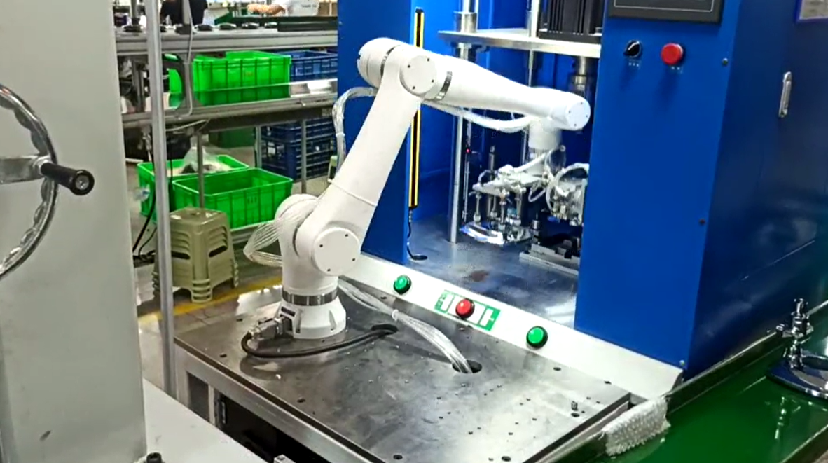 Huayan Robotics Applications - Collaborative Robots In Manufacturing